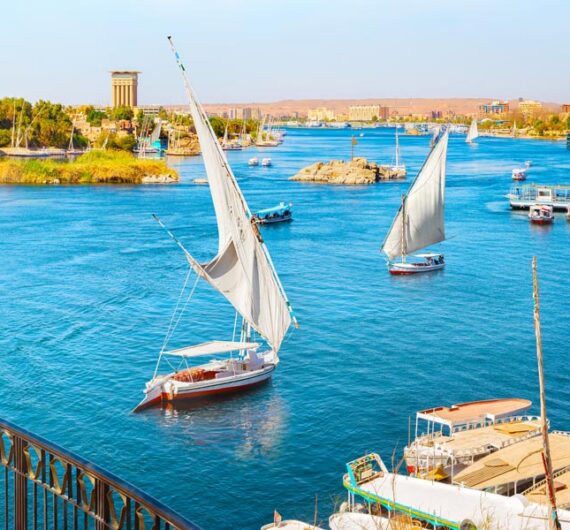 About Us - Son Pharaoh Tours